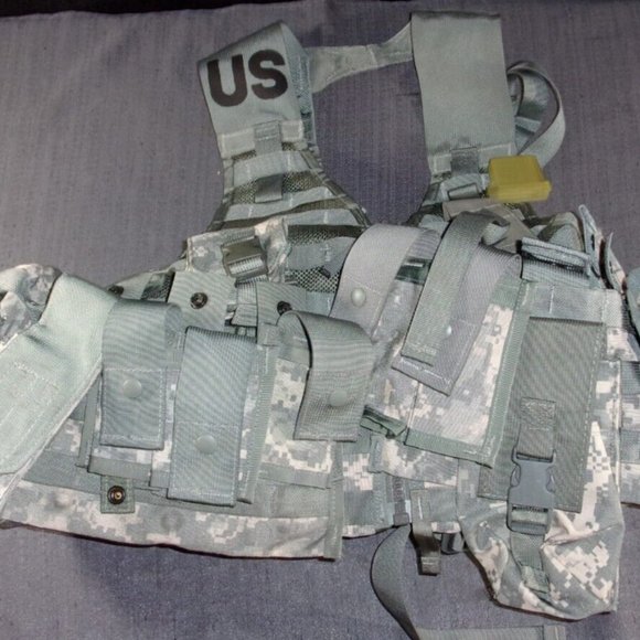 Accessories | Acu Digital Ucp Flc Fighting Load Carrier W Pouches Fully ...